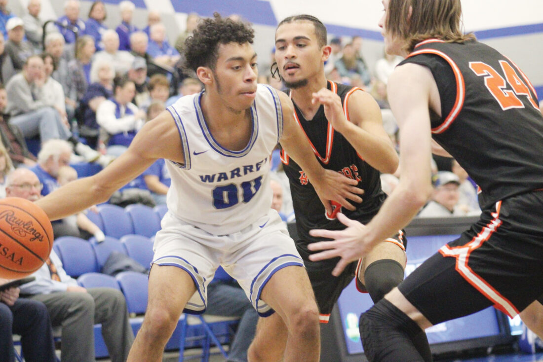 Warren rolls past Belpre for senior night win | News, Sports, Jobs ...